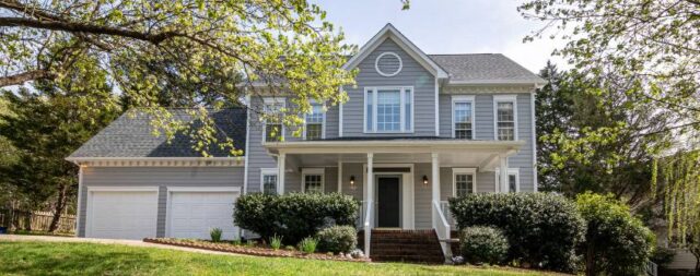 A Beginner’s Guide to Buying a House: Advice for Choosing Your Next Home