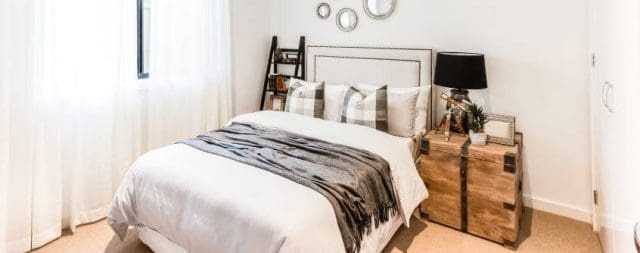 How to Choose the Right Size Bed for a Tiny Bedroom